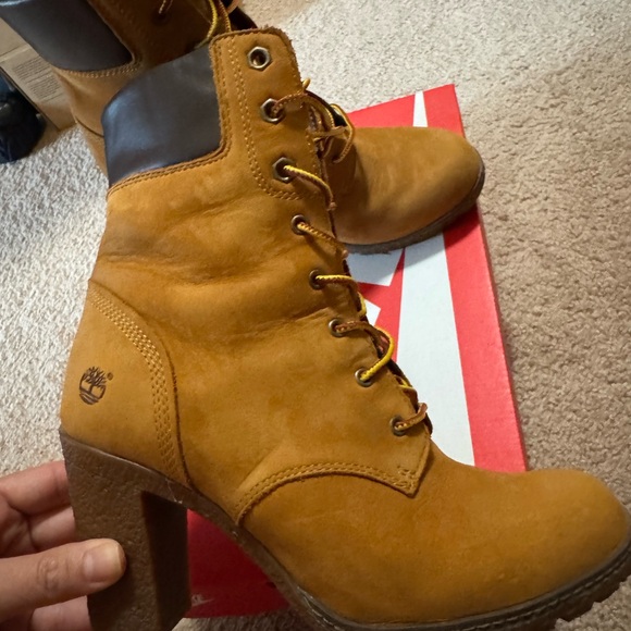 Timberland | Shoes | Timberland Tan Heeled Boots With Chunky Heel Good ...